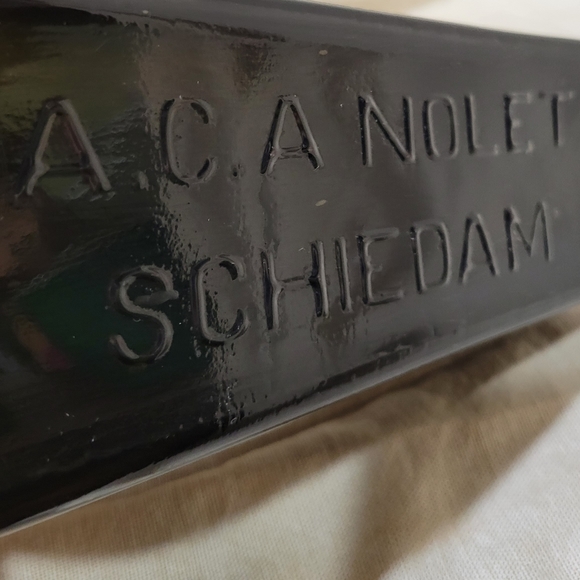 A.C.A NOLET SCHIEDAM | Dining | Case Gin Bottle Aca Nolet Schiedam Mid ...